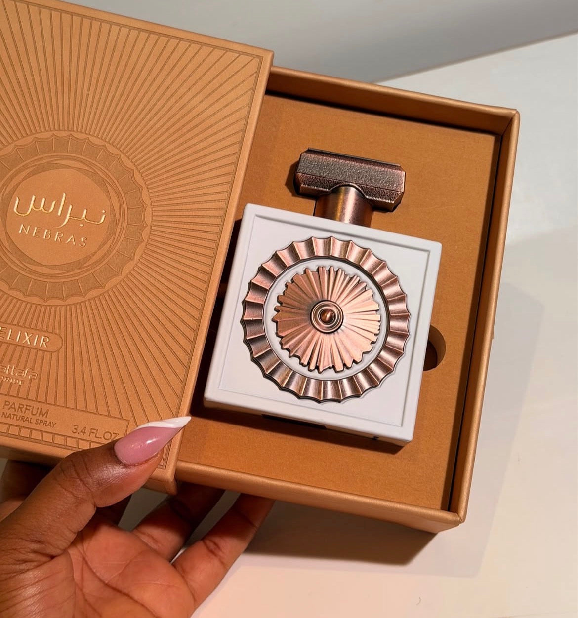 Nebras Elixir Lattafa Pride – EaudeGamme221